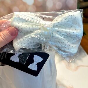 Loungefly | Bags | Nwt Wedding Loungefly Minnie Mouse Iridescent Pearl ...